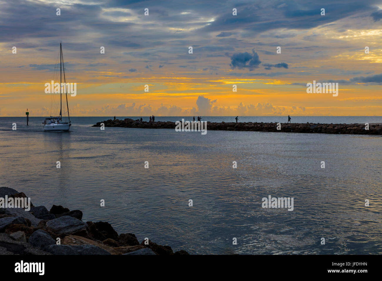 Jetty in venice florida hi-res stock photography and images - Alamy