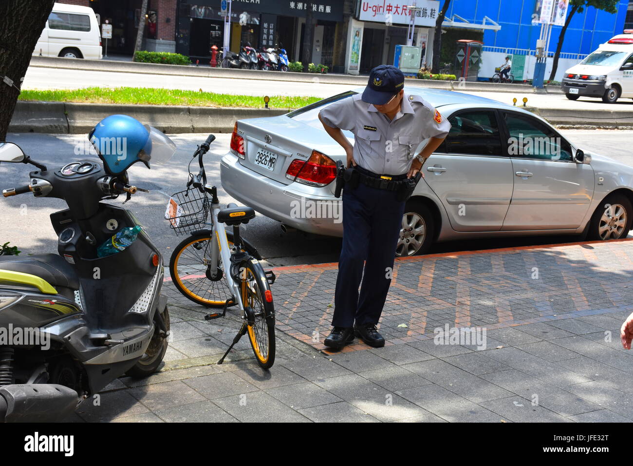 Taiwan police car hi-res stock photography and images - Alamy