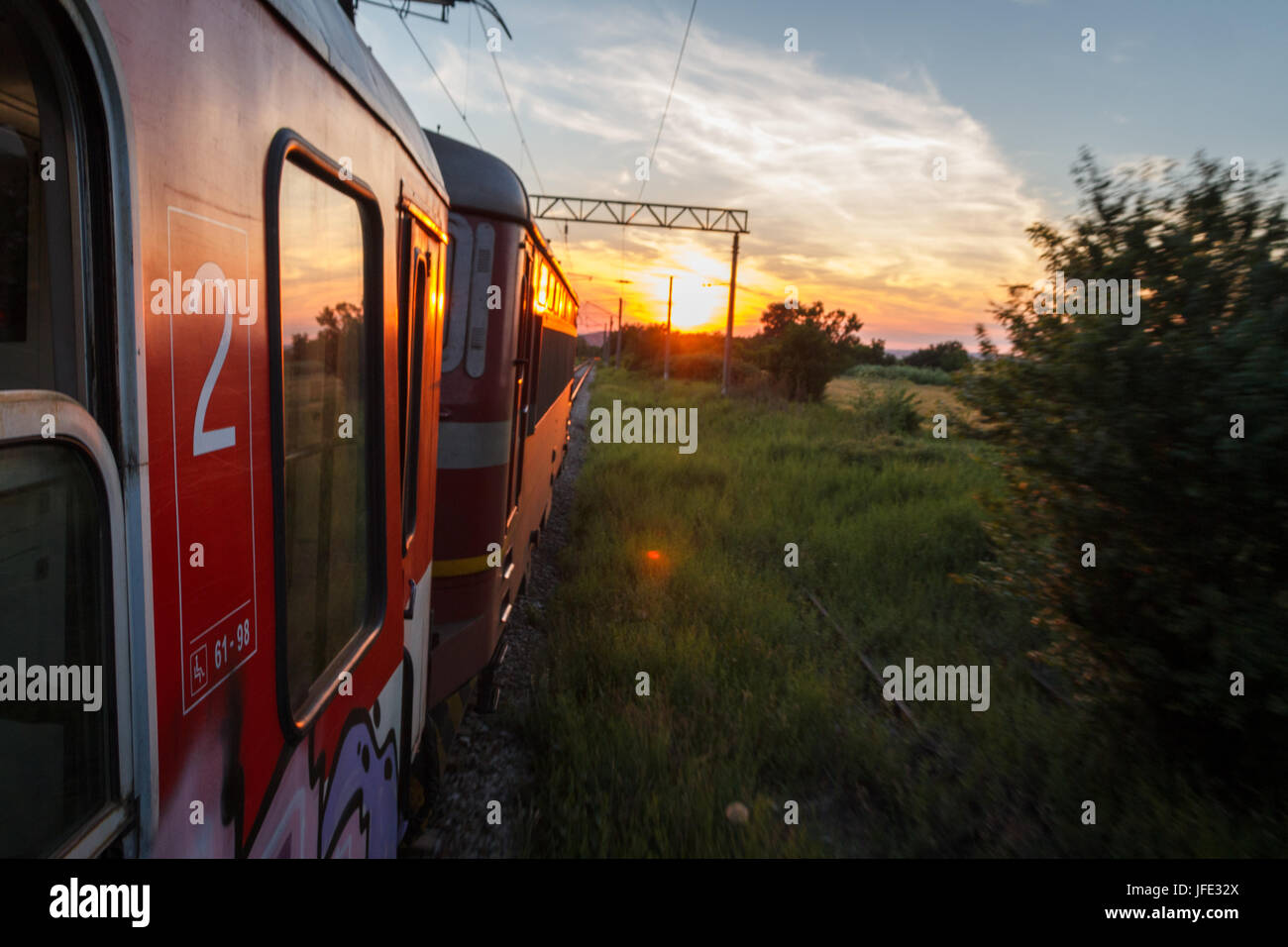 OUTSIDE OF AN OLD MOVING TRAIN Stock Photo - Alamy