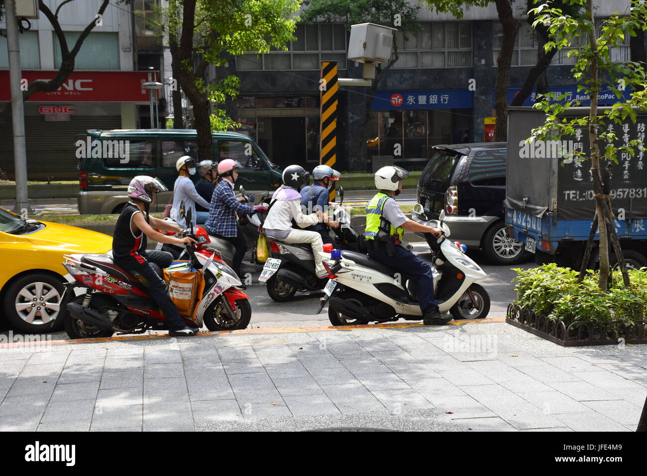 Taiwan police car hi-res stock photography and images - Alamy