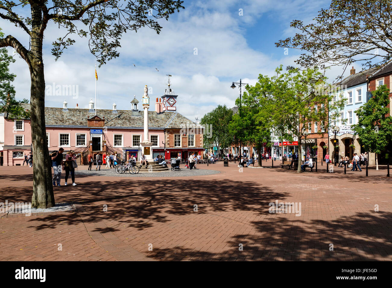 People strolling through town square, Old Town Hall (currently visitor ...