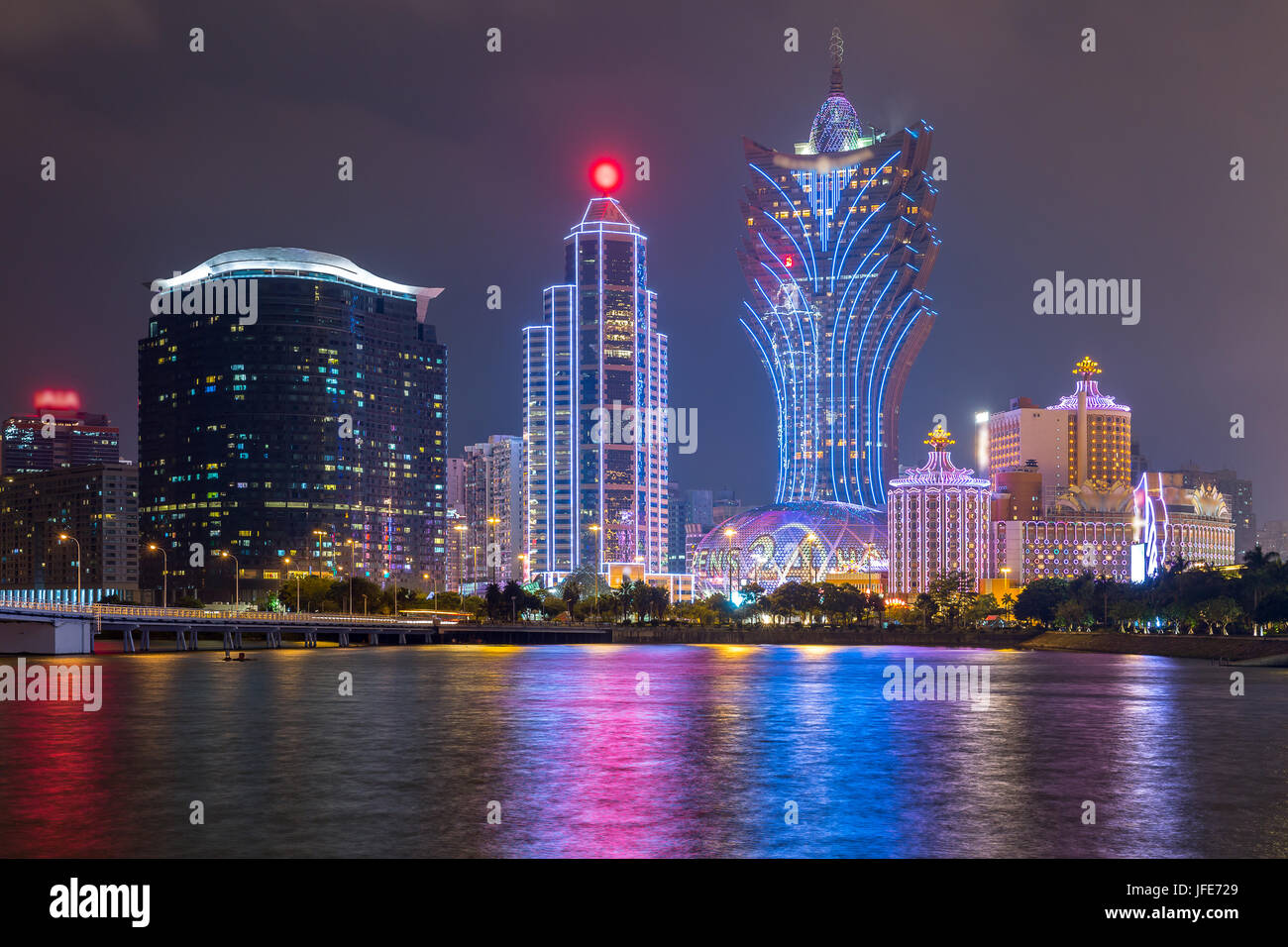 Macao china aerial night hi-res stock photography and images - Alamy