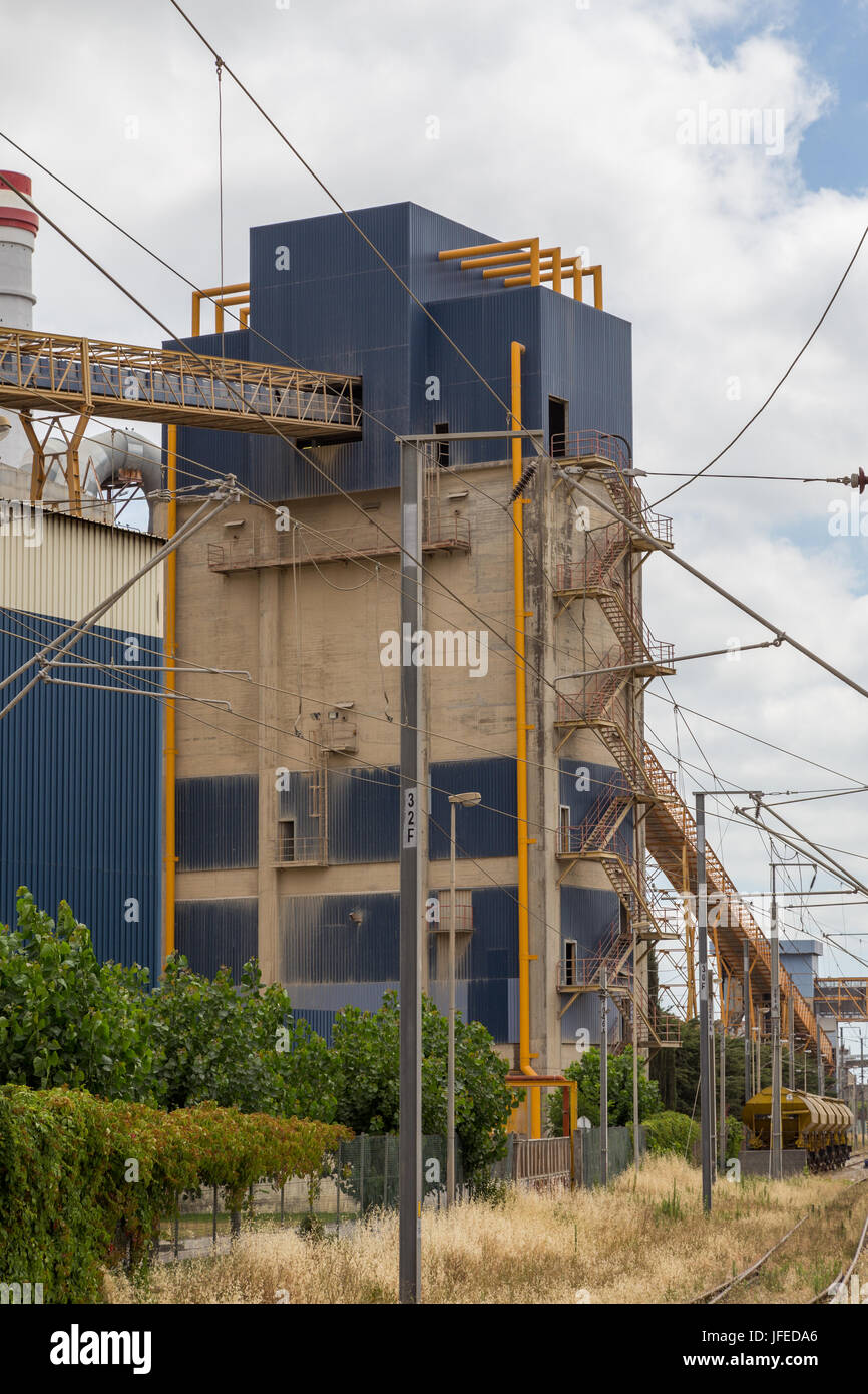 industrial building factory with structure and railroad Stock Photo - Alamy