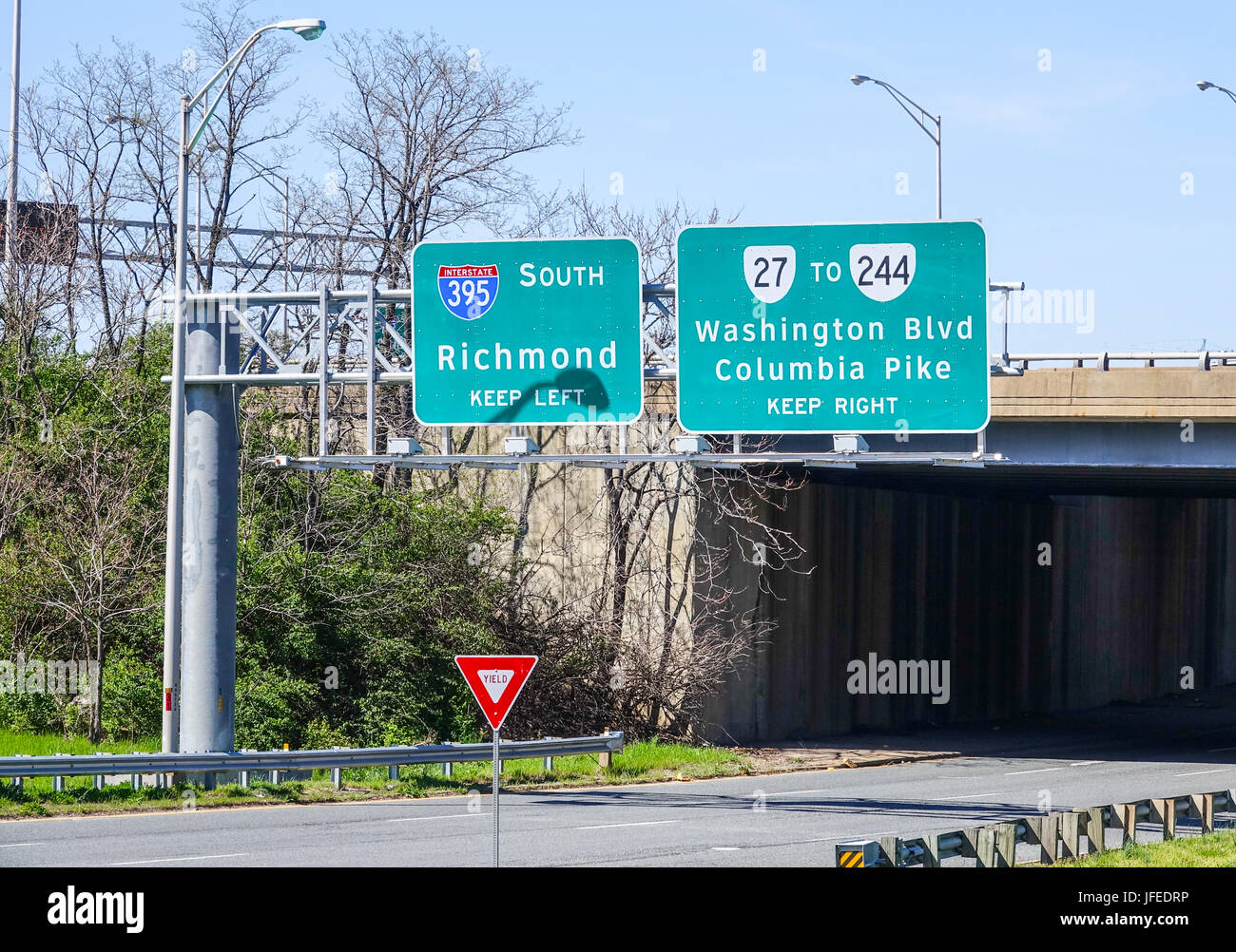 Exit signs to Richmond and Washington DC destinations Stock Photo - Alamy