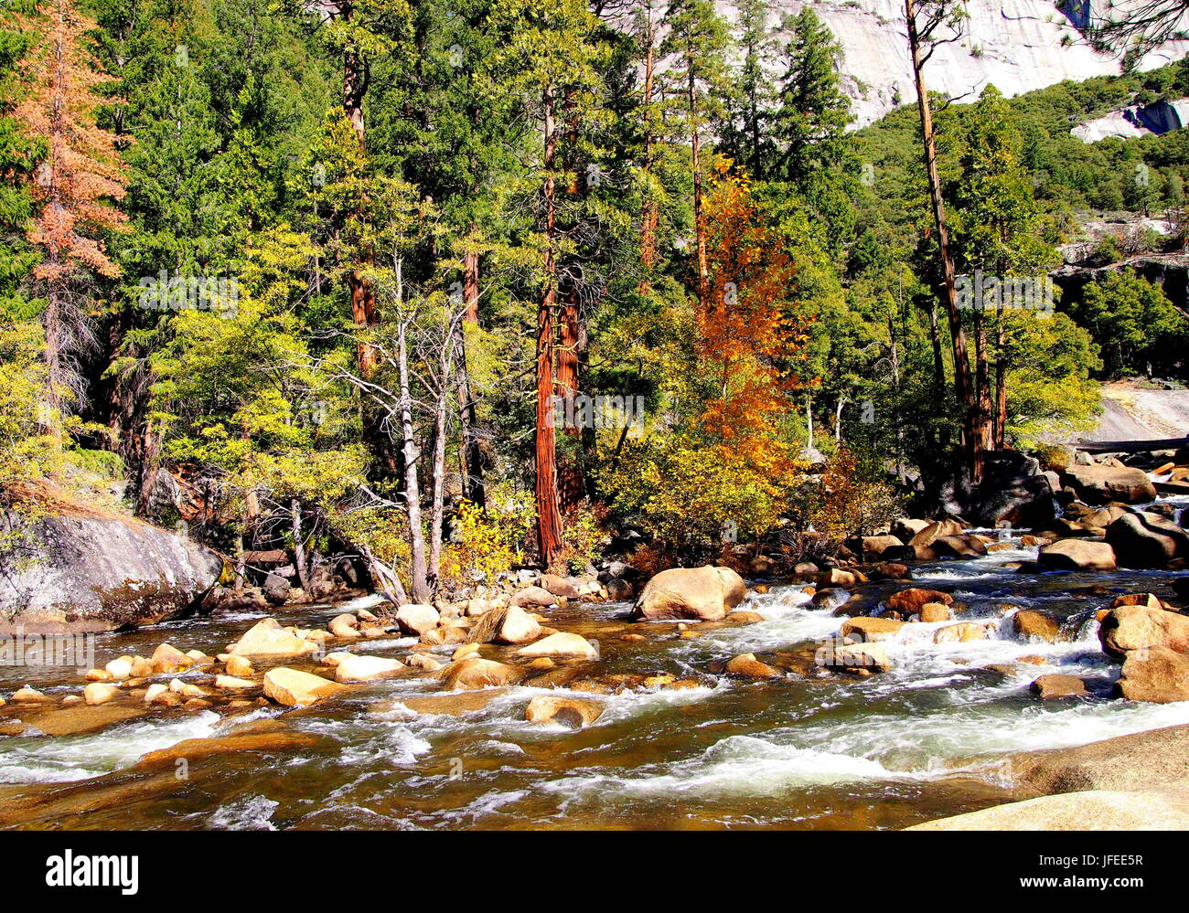 Top of Vernal Falls, Yosemite national park Stock Photo - Alamy