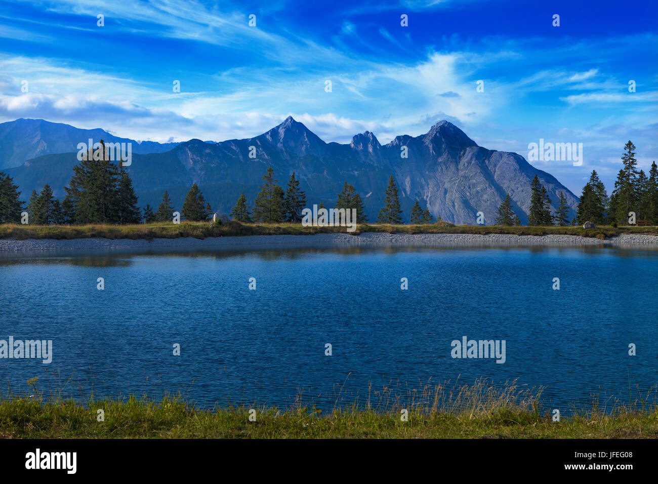 Cold lake water hi-res stock photography and images - Alamy