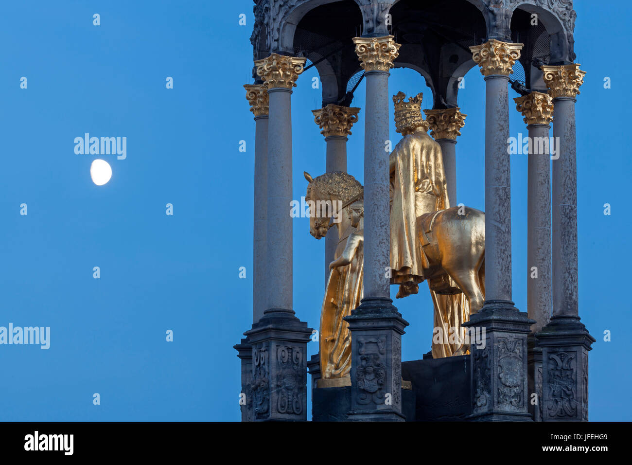 The magdeburg rider with moon hi-res stock photography and images - Alamy