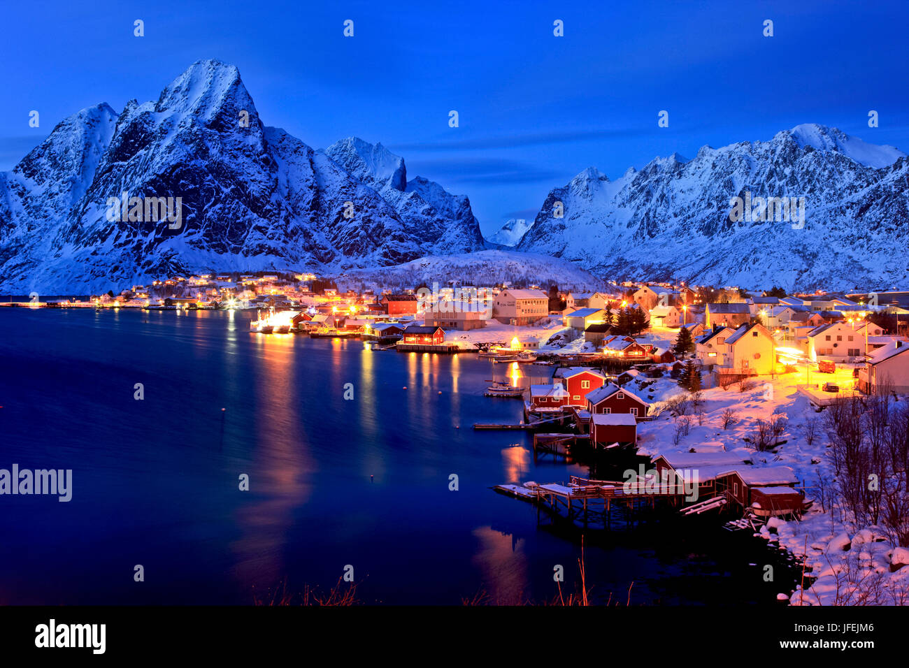 Norway, province northern country, Lofoten, Moskenesoya, pure Stock ...