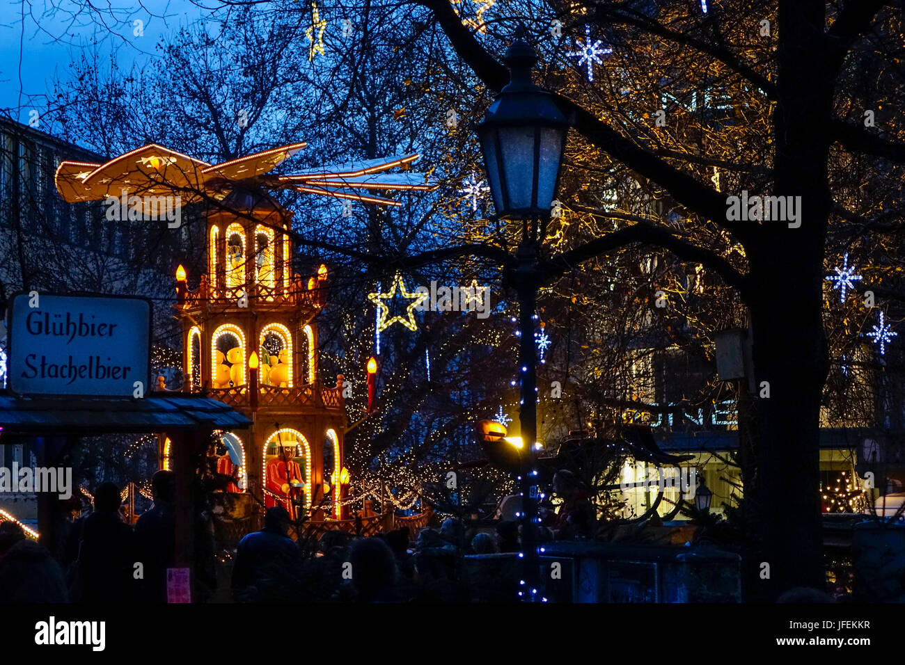 Christmas fair in the cow market in Munich, Bavaria, Germany Stock ...