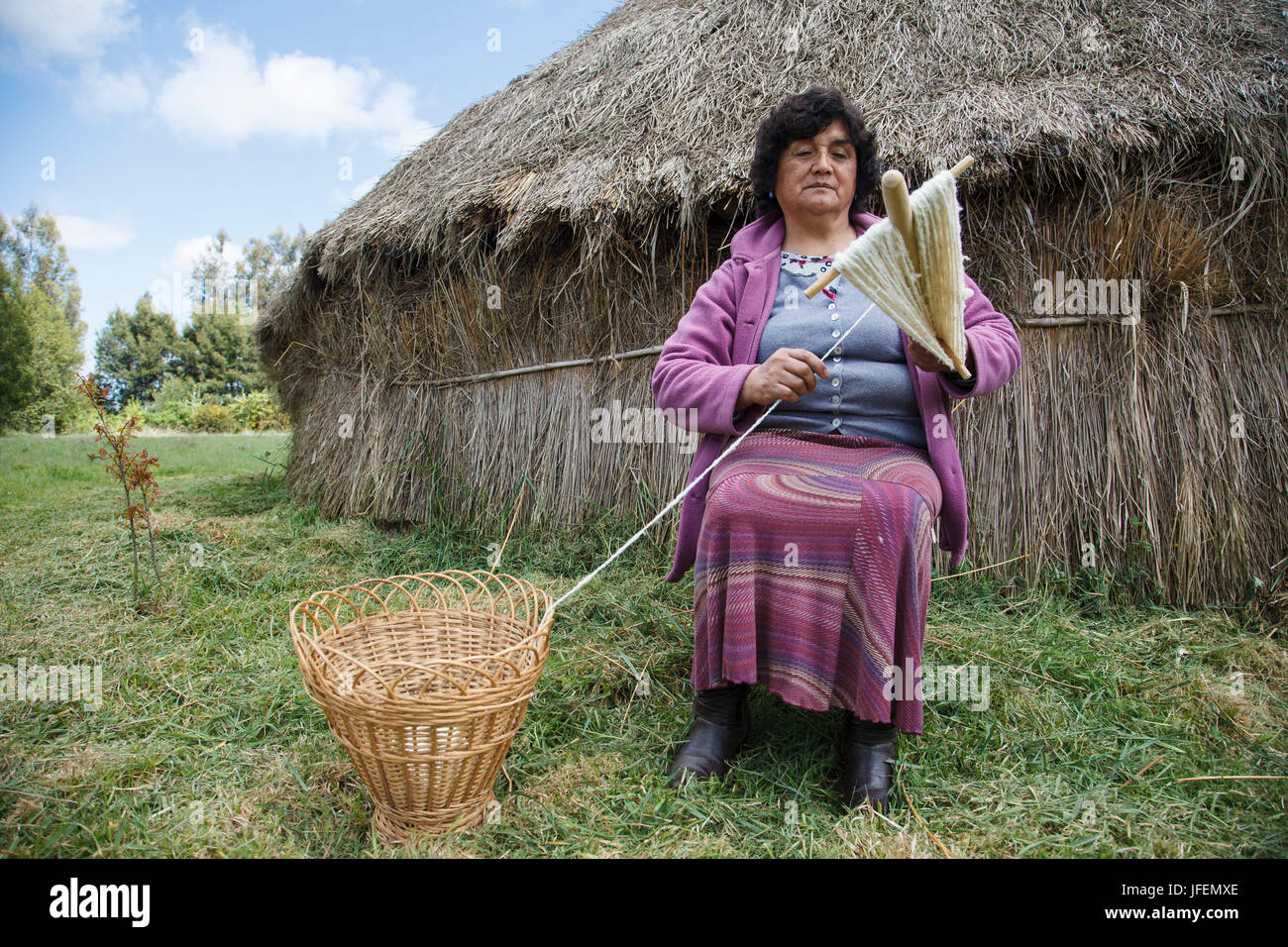 Chile, Araucania, Temuco, Mapuche, Fairly Trade, textiles, sheep's wool ...