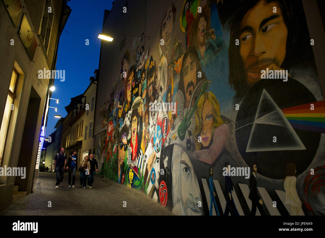 Graffiti illumination hi-res stock photography and images - Alamy