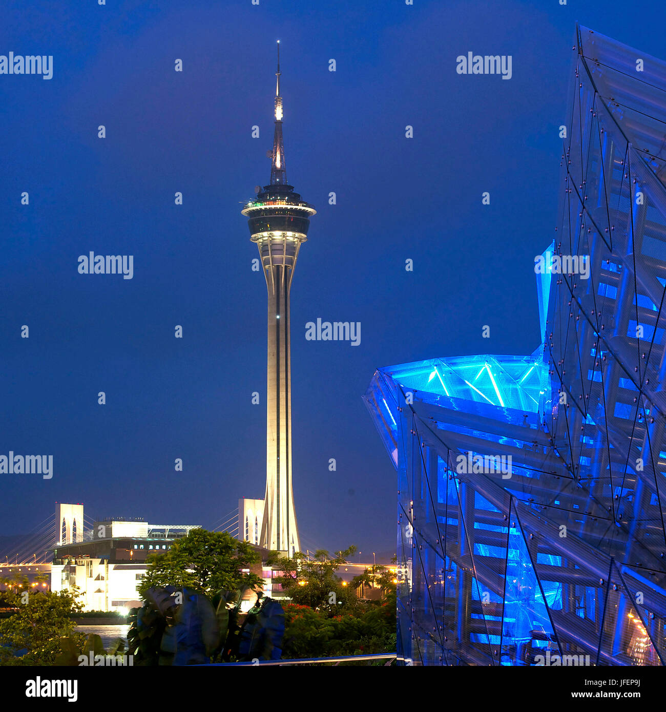Macau tower hi-res stock photography and images - Alamy