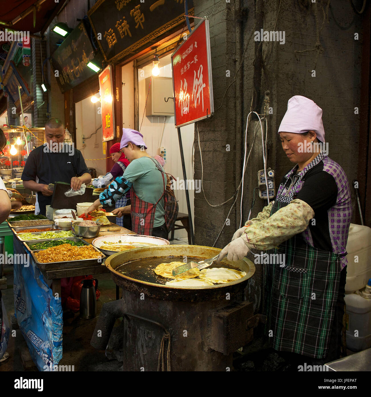 Hui People High Resolution Stock Photography and Images - Alamy