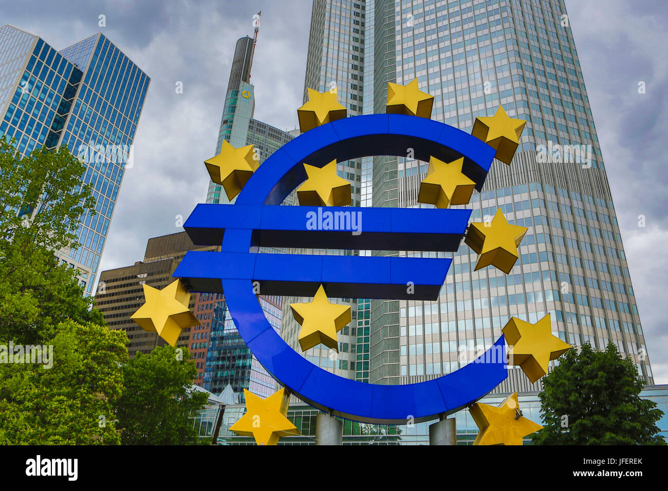 Germany, Frankfurt City Euro Monument Stock Photo - Alamy