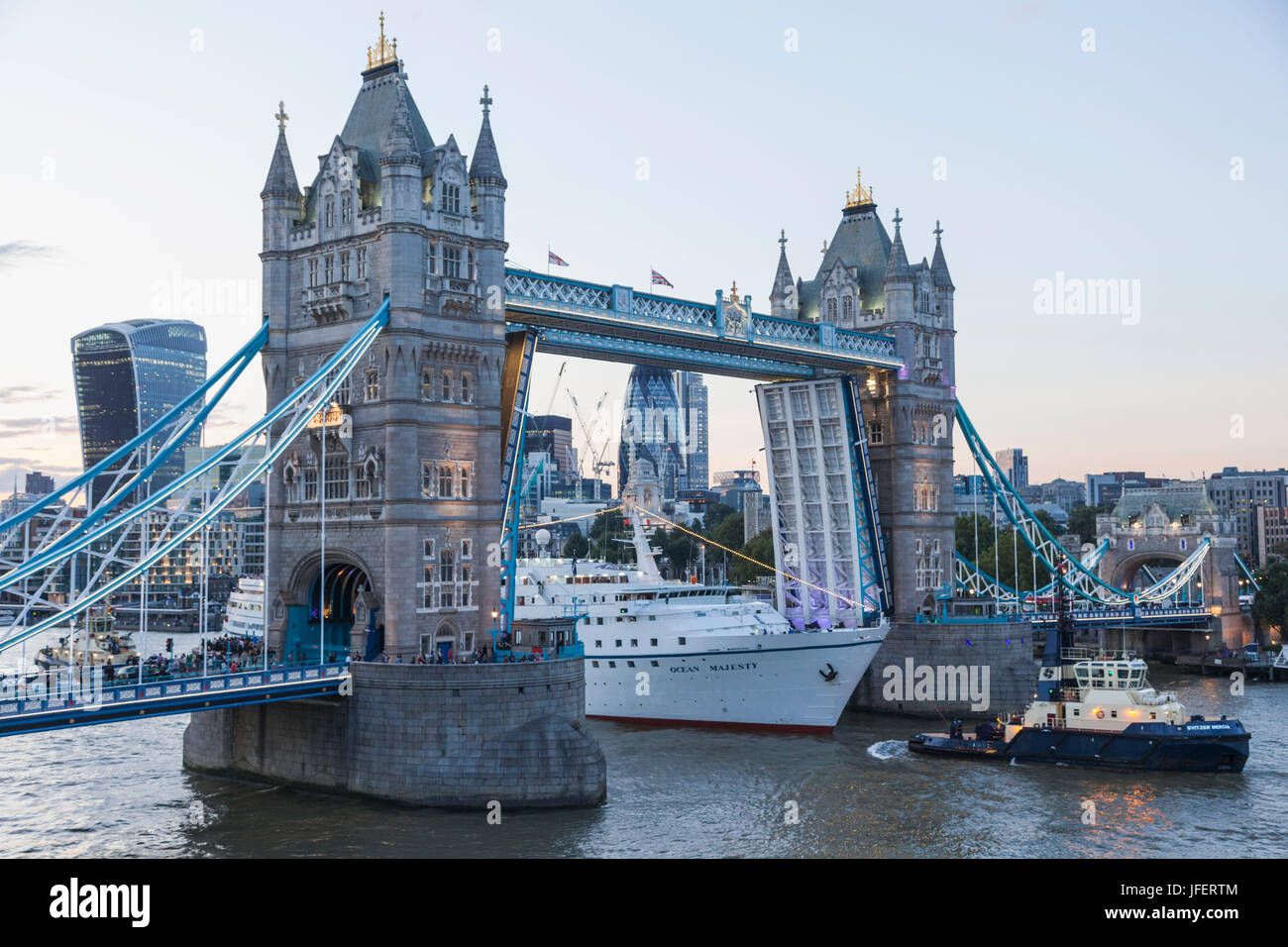 Tower bridge open hi-res stock photography and images - Alamy