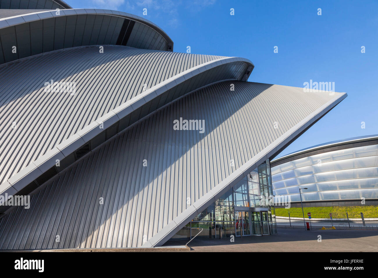 Scottish conference and exhibition centre hi-res stock photography and ...