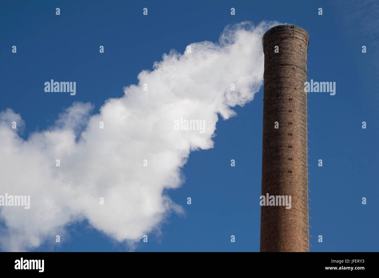 Smoke pollution smokestack hi-res stock photography and images - Alamy