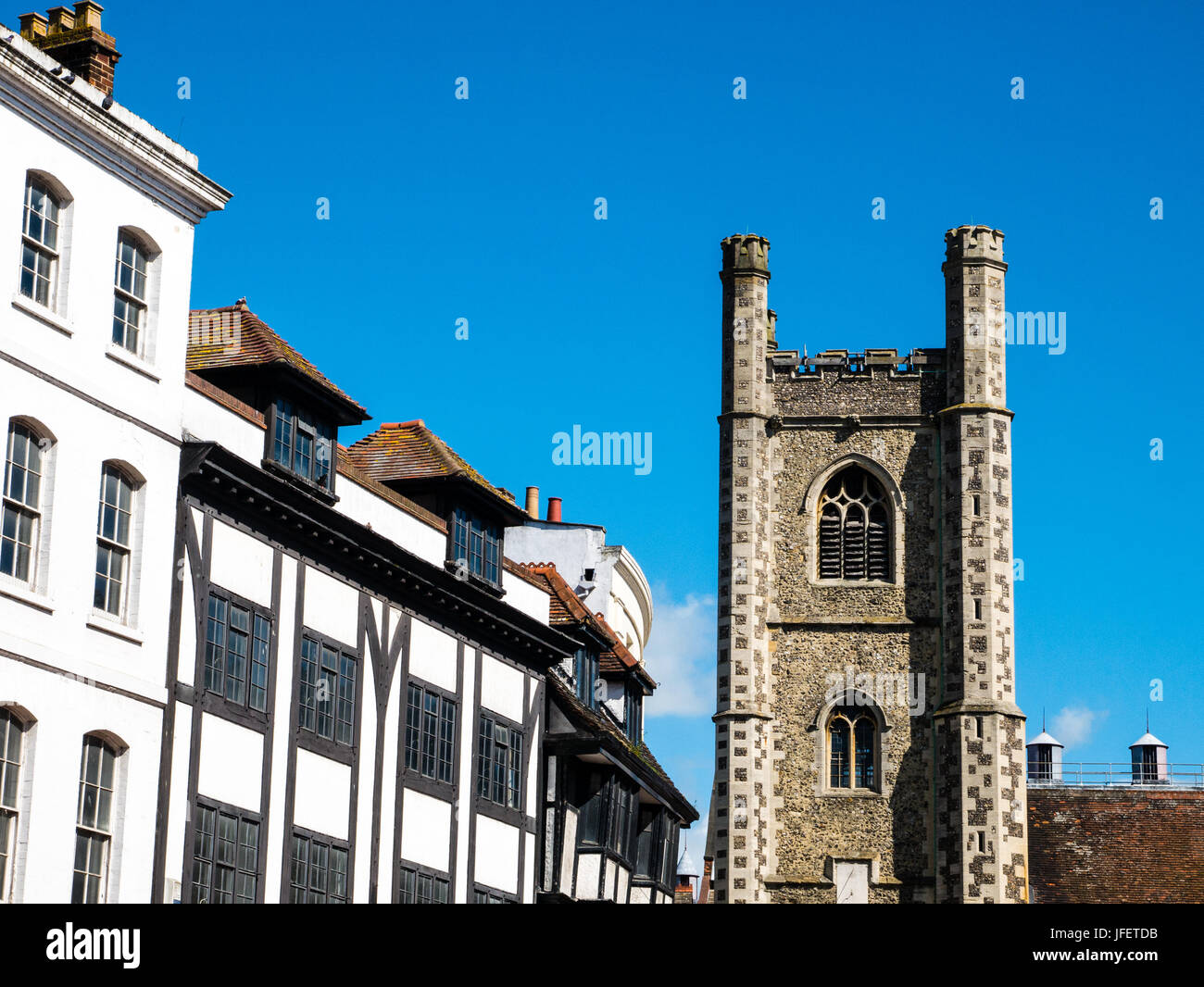 Reading berkshire skyline hi-res stock photography and images - Alamy