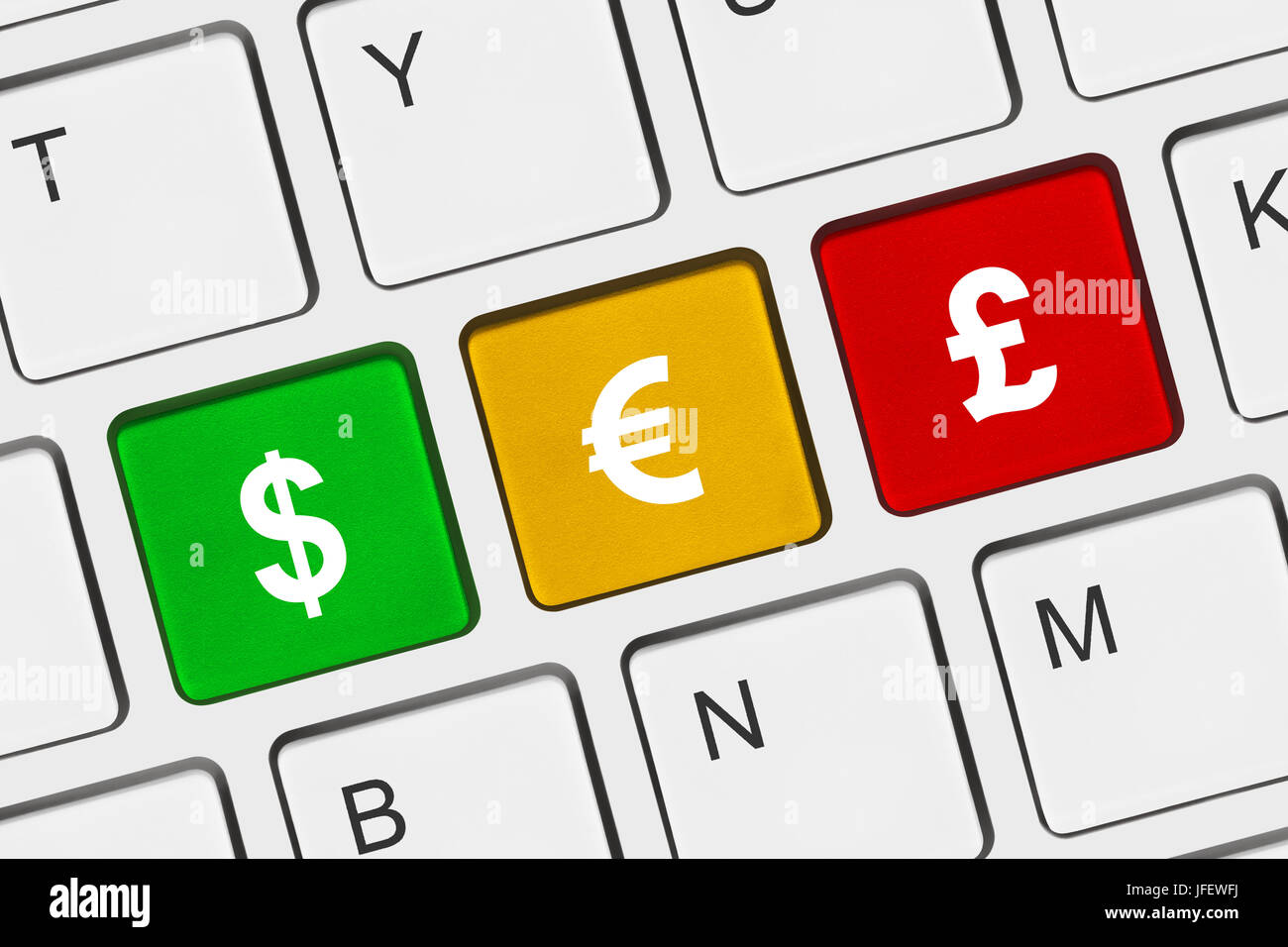 Computer keyboard with money keys Stock Photo - Alamy