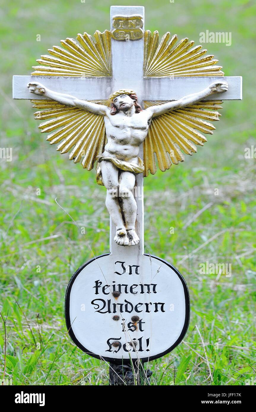 Field cross on the meadow Stock Photo - Alamy