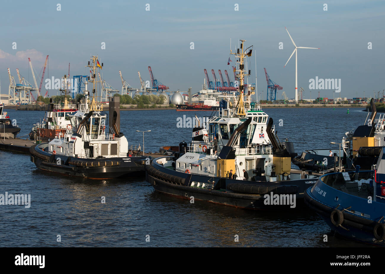 GERMANY, Hamburg, annual port event Hafengeburtstag with ships on river ...
