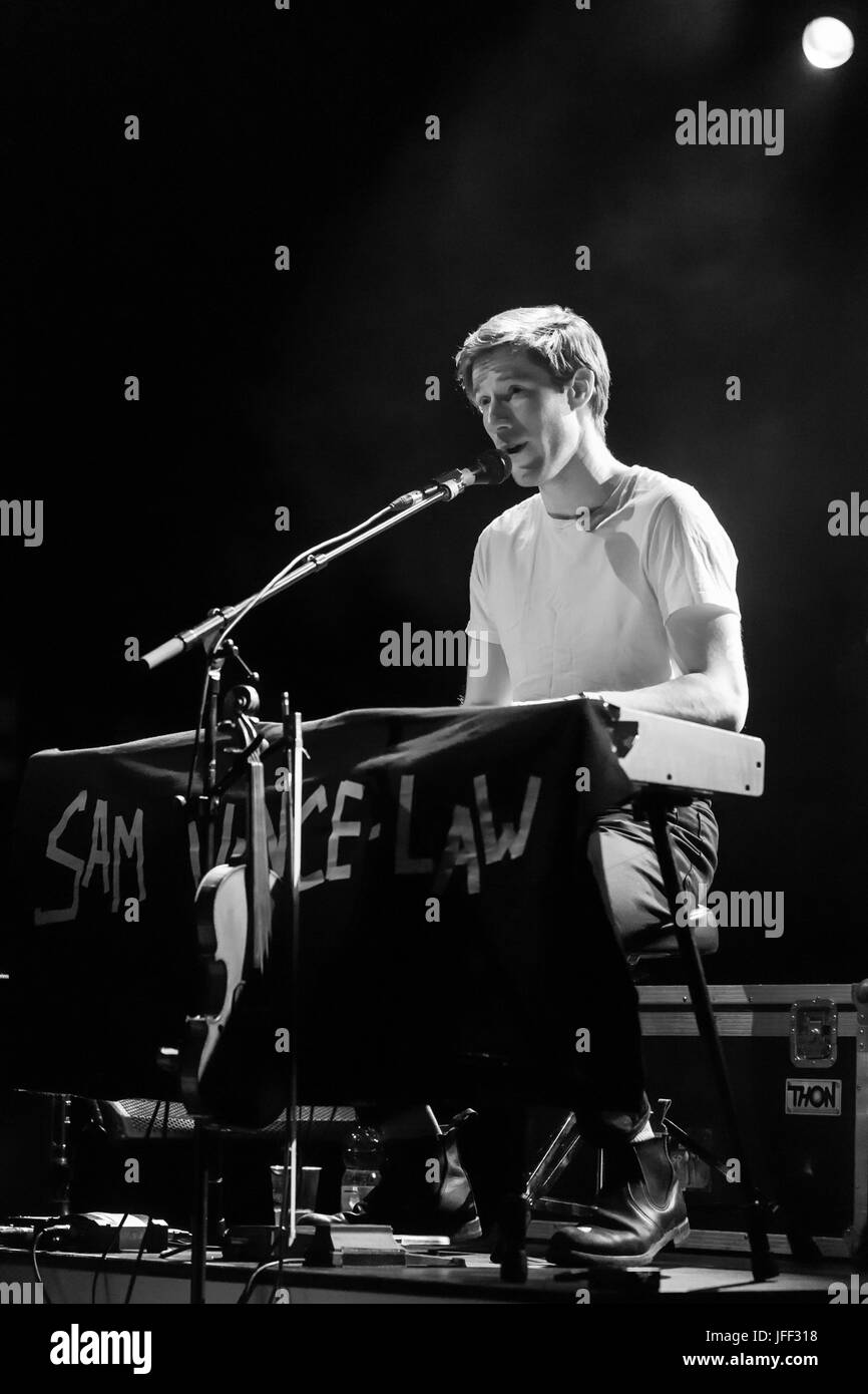 Sam mann hi-res stock photography and images - Alamy