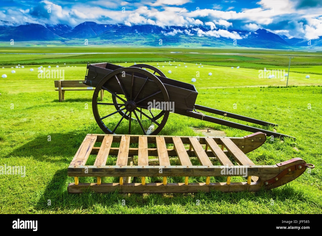 Wooden sledge hi-res stock photography and images - Alamy