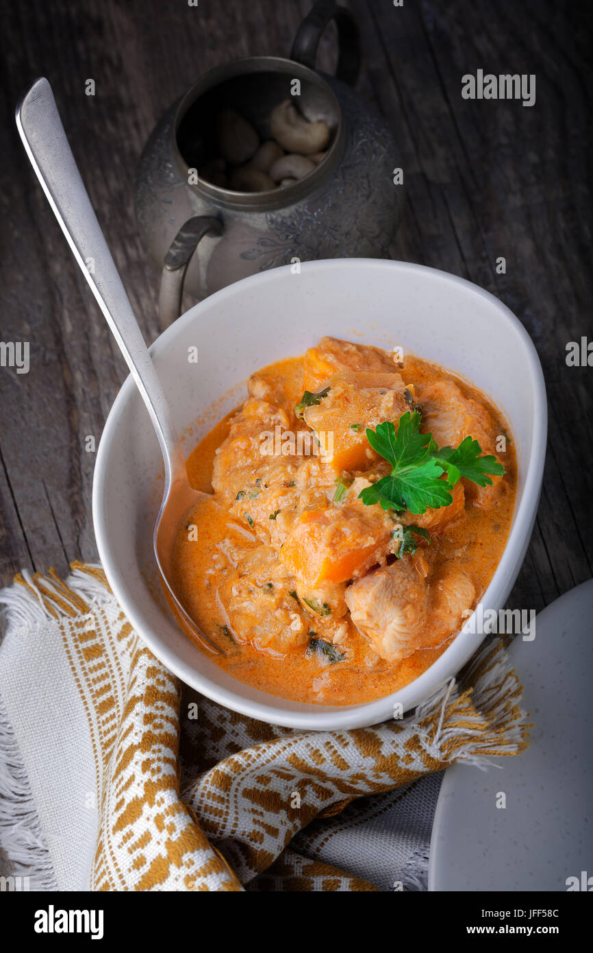 Chicken curry and rice Stock Photo - Alamy