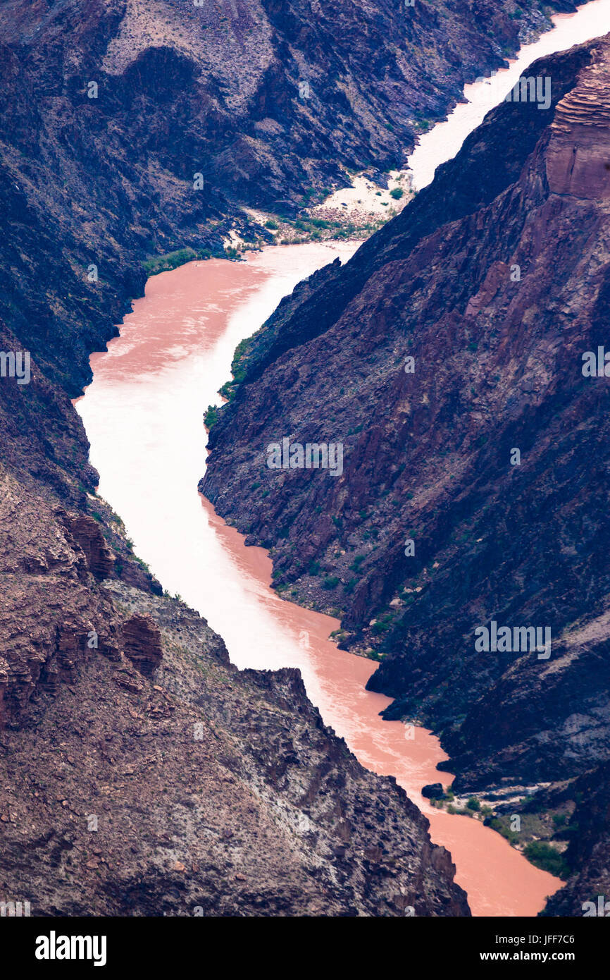 Colorado river grand canyon purple hi-res stock photography and images ...
