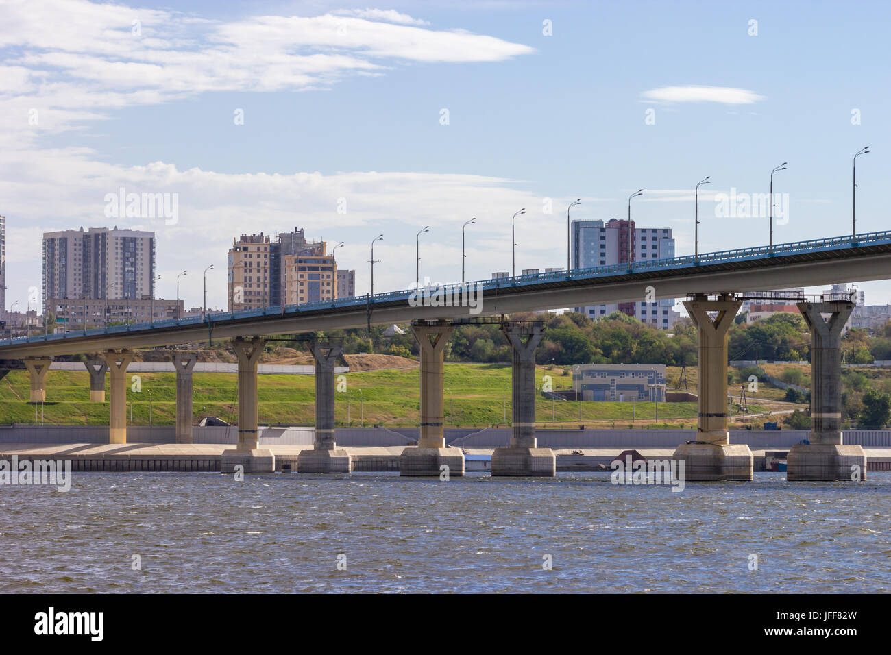City over bridge hi-res stock photography and images - Alamy