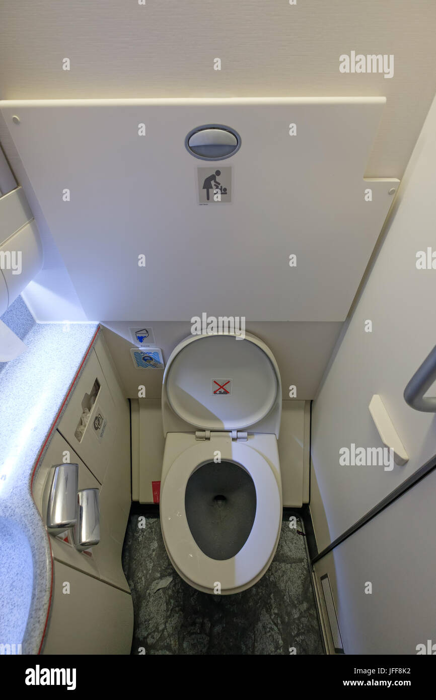 Plane Toilet High Resolution Stock Photography and Images - Alamy