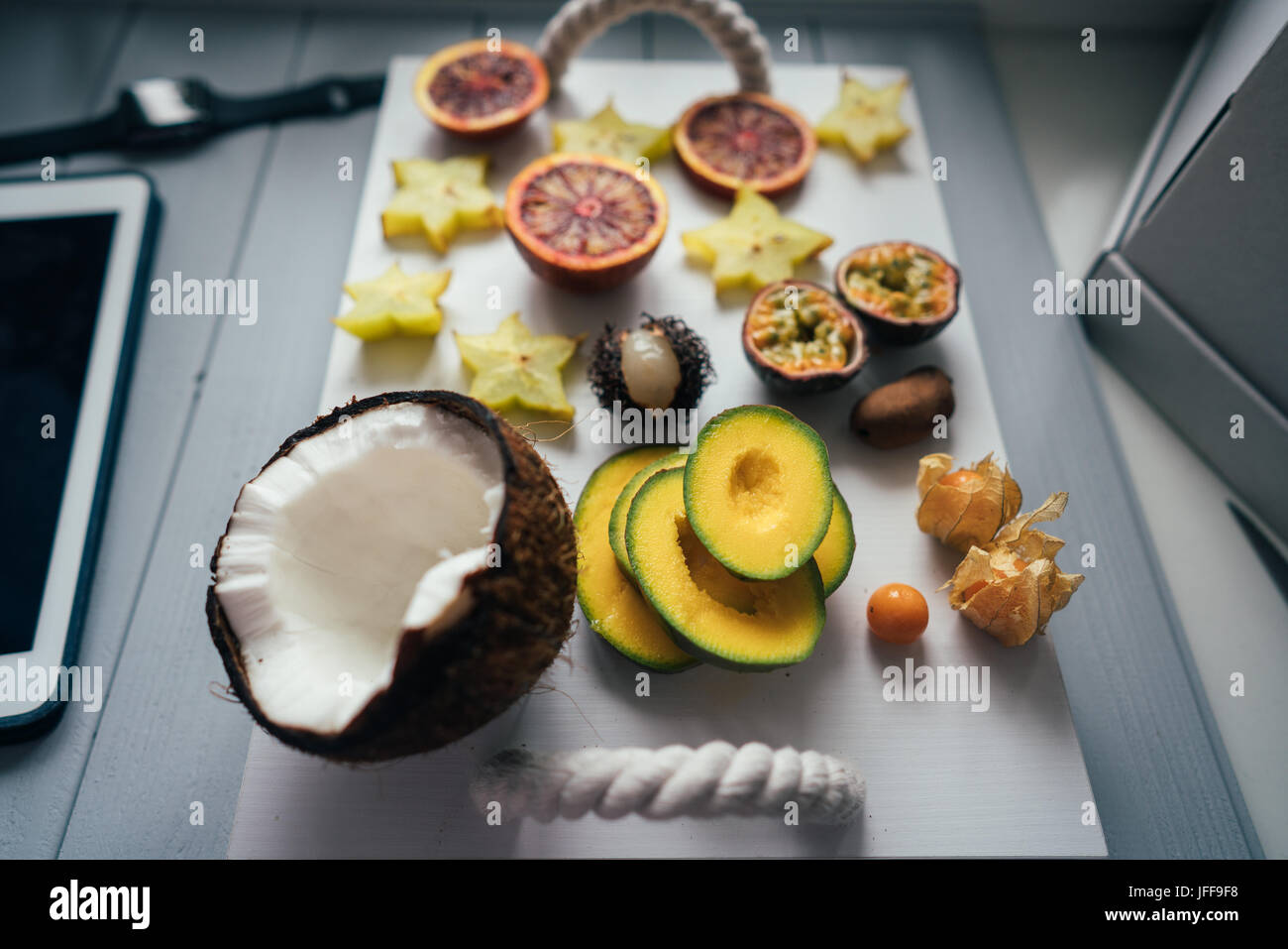 Exotic fruit platter Stock Photo - Alamy