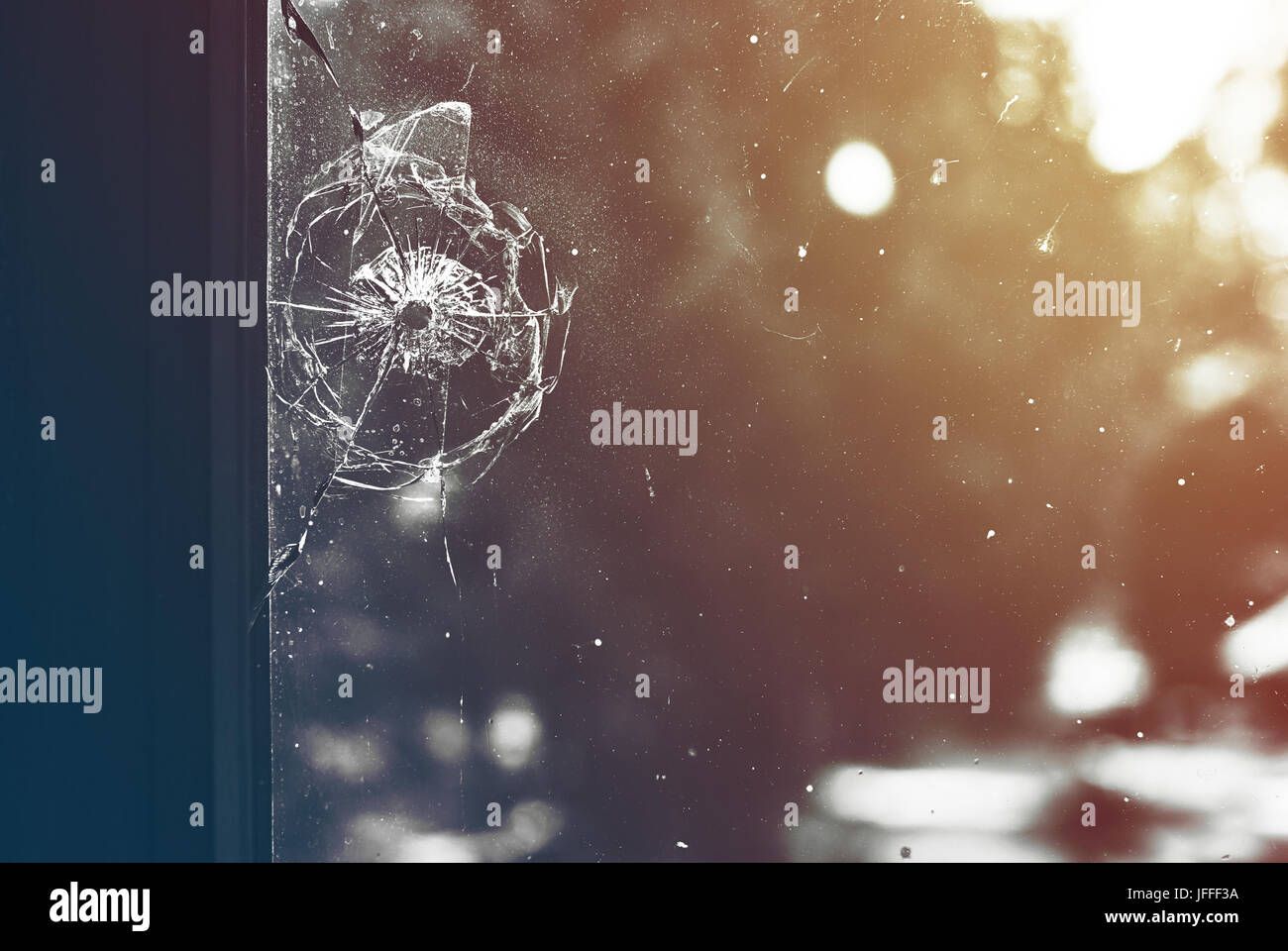 Bullet hole in window hi-res stock photography and images - Alamy