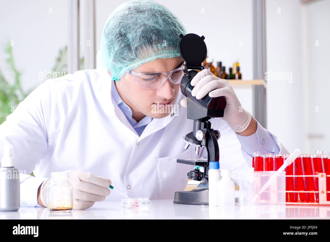 Student scientist water sample hi-res stock photography and images - Alamy