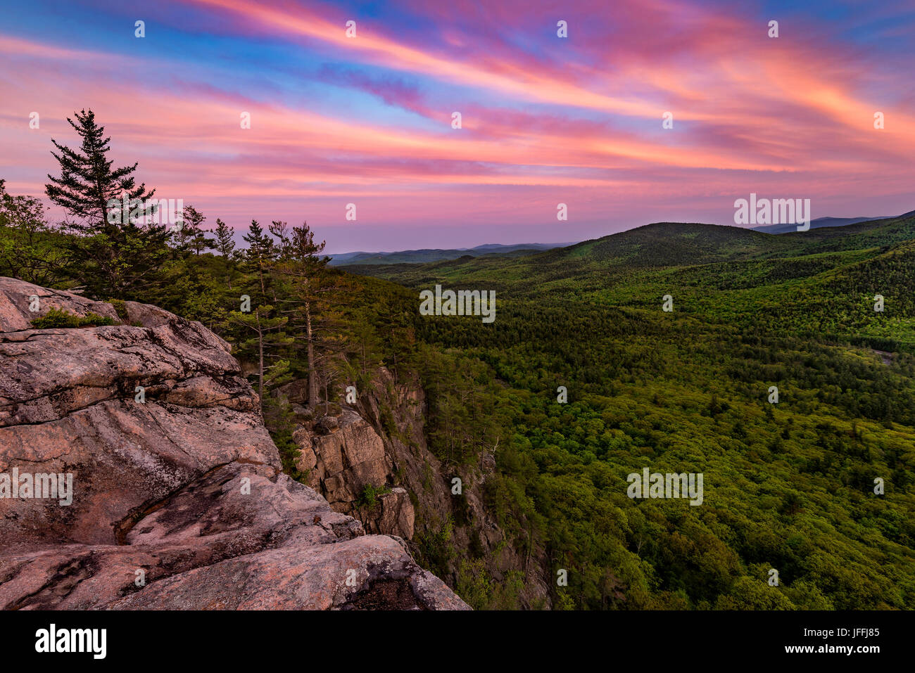 White mountain national forest hi-res stock photography and images - Alamy