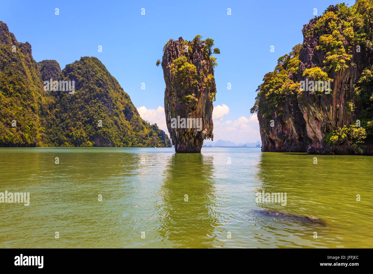 Andaman sea tourist island hi-res stock photography and images - Alamy