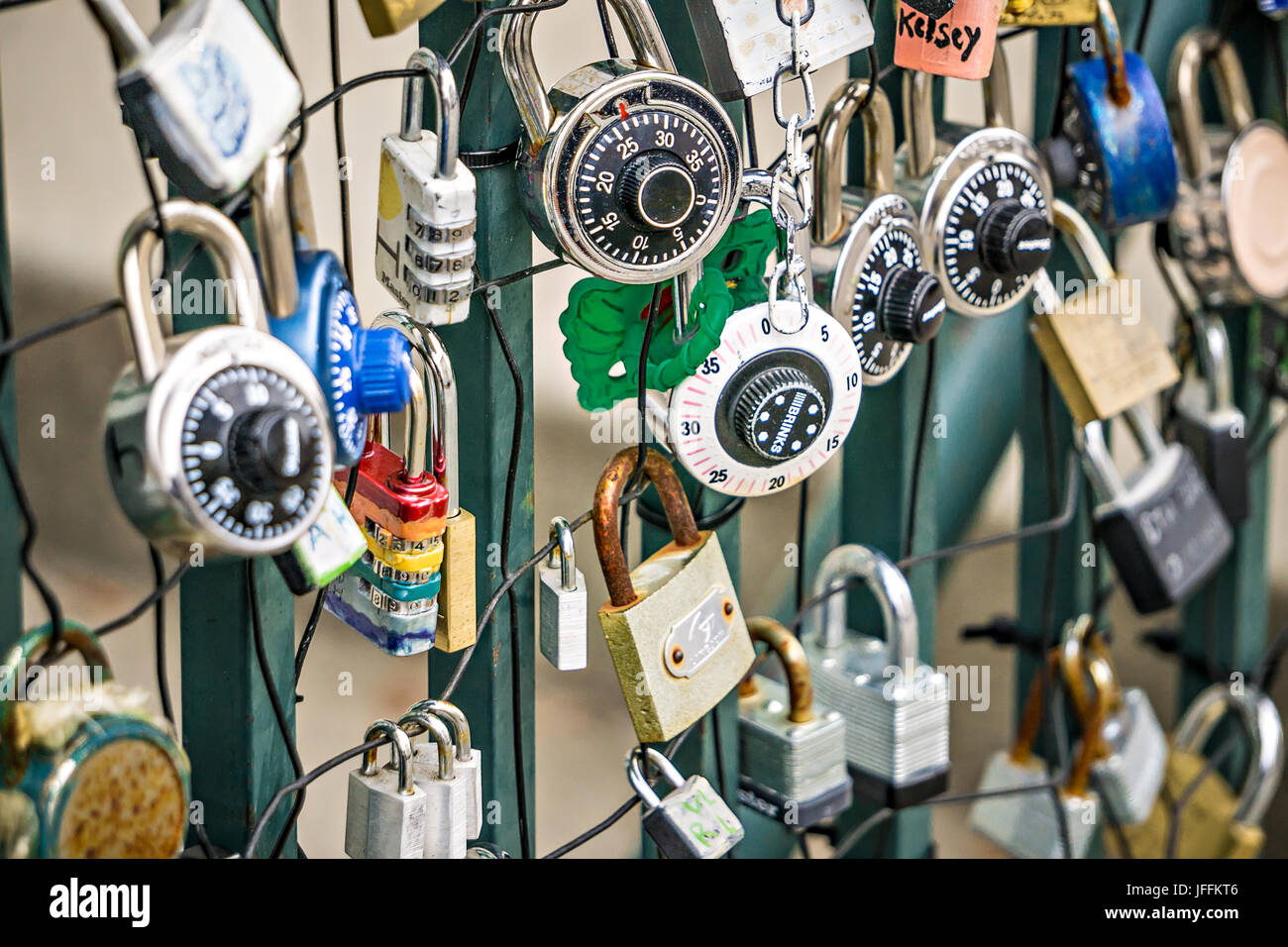 Locks on chainlink hi-res stock photography and images - Alamy