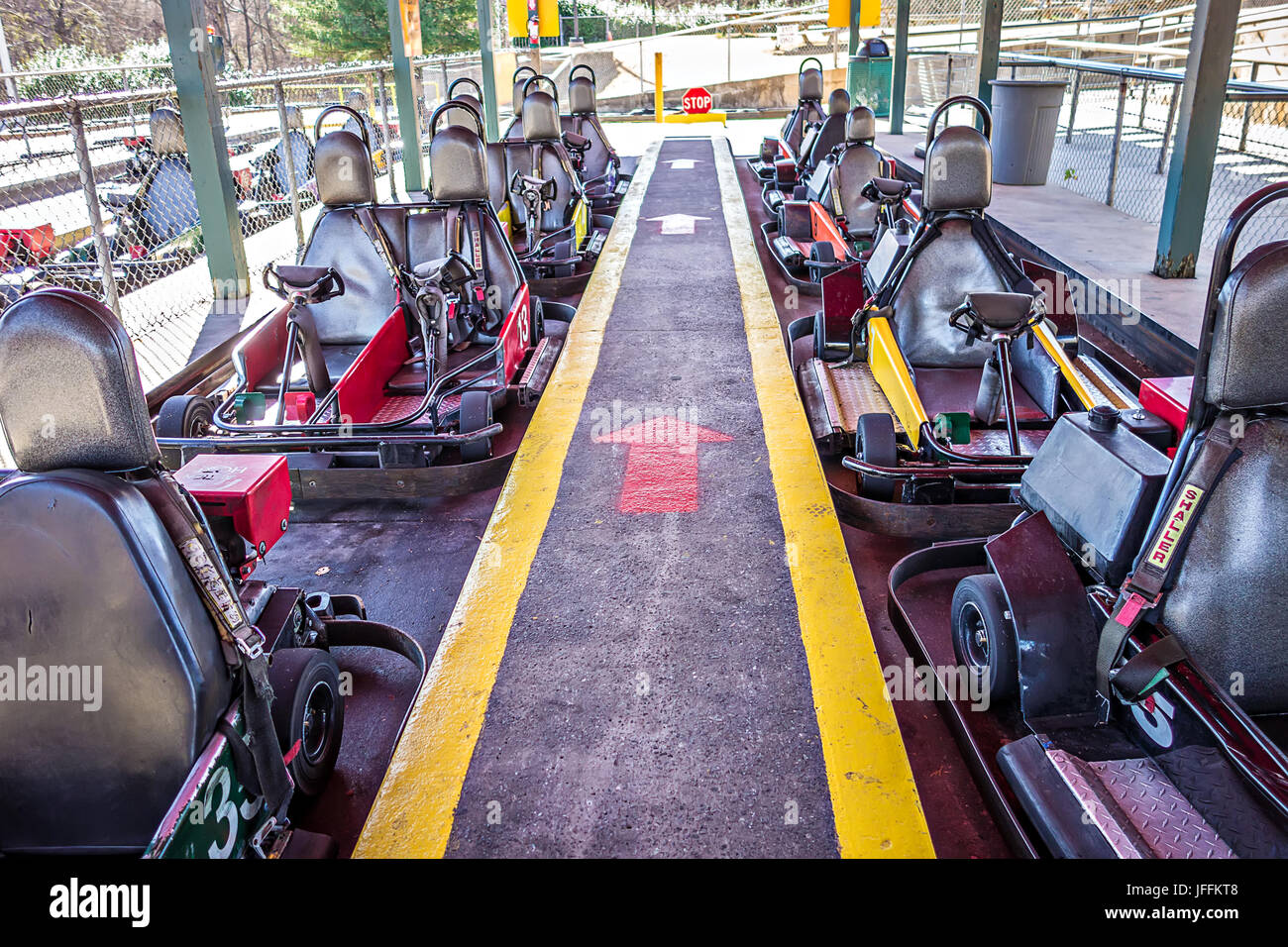 Racing go karts hi-res stock photography and images - Alamy