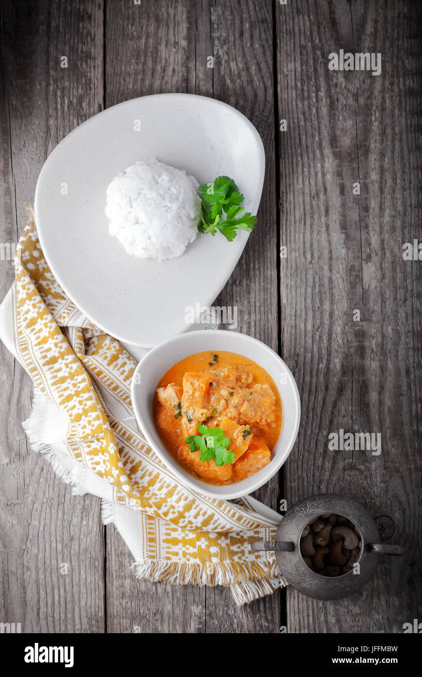 Chicken curry and rice Stock Photo - Alamy