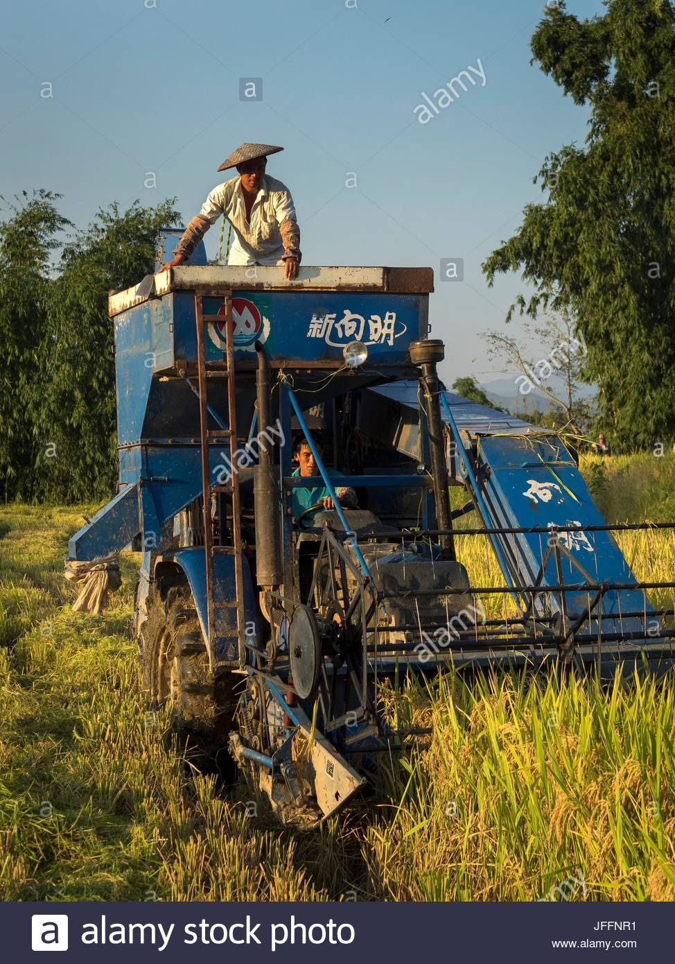 Two Men Workers High Resolution Stock Photography and Images - Alamy