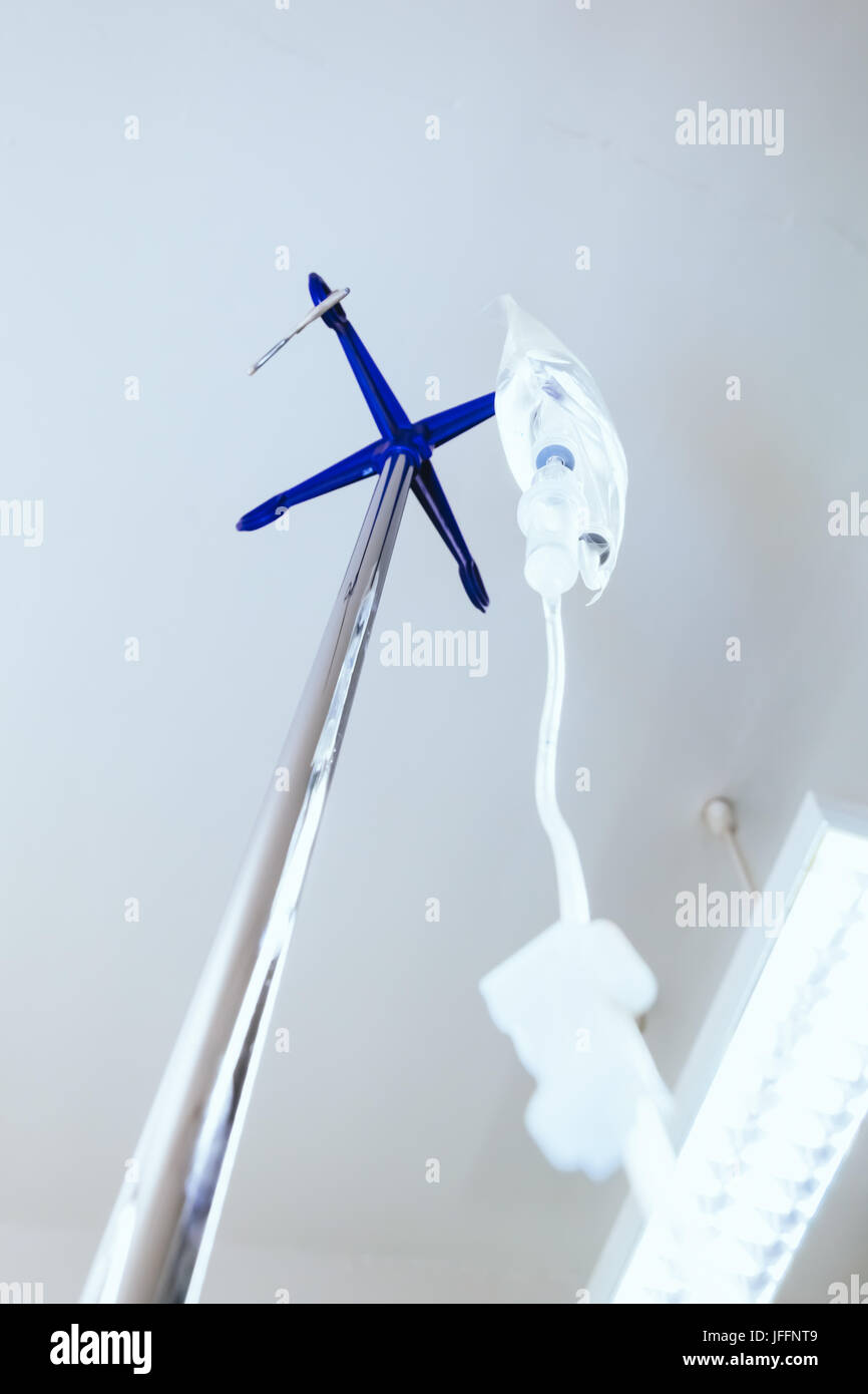 Infusion stand hi-res stock photography and images - Alamy
