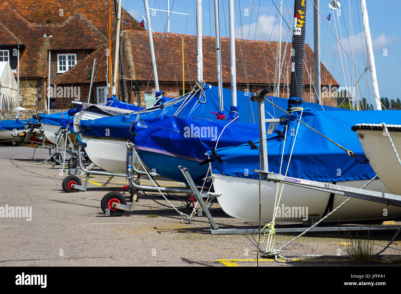 Mirror sailing dinghy hi-res stock photography and images - Alamy