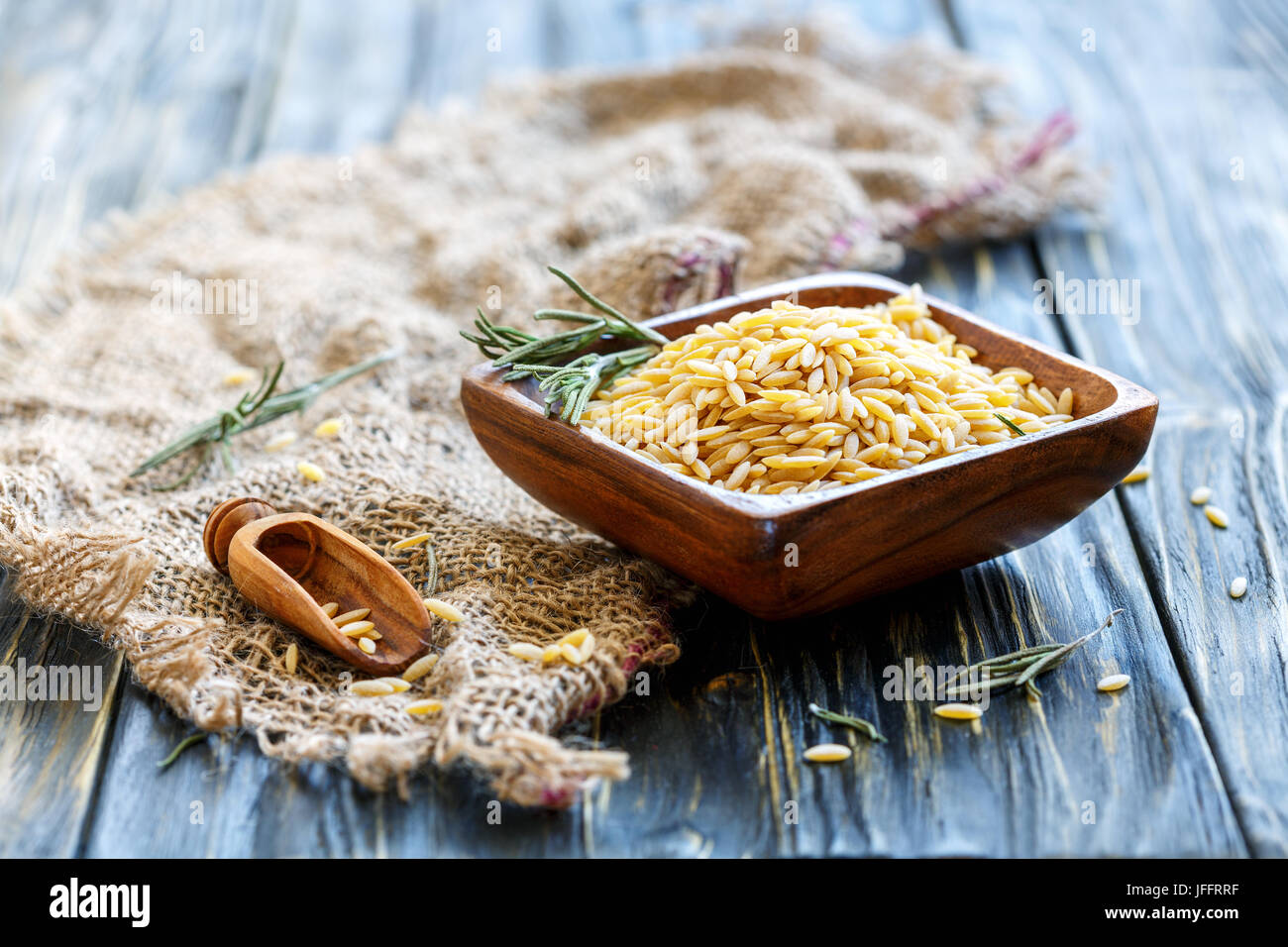 Uncooked orzo pasta hi-res stock photography and images - Alamy