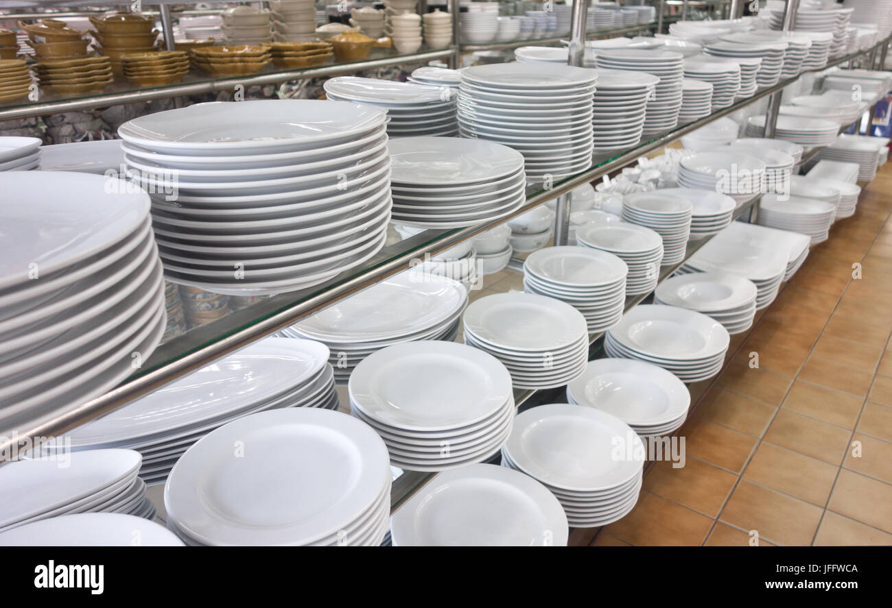 kitchen utensil shop Stock Photo - Alamy