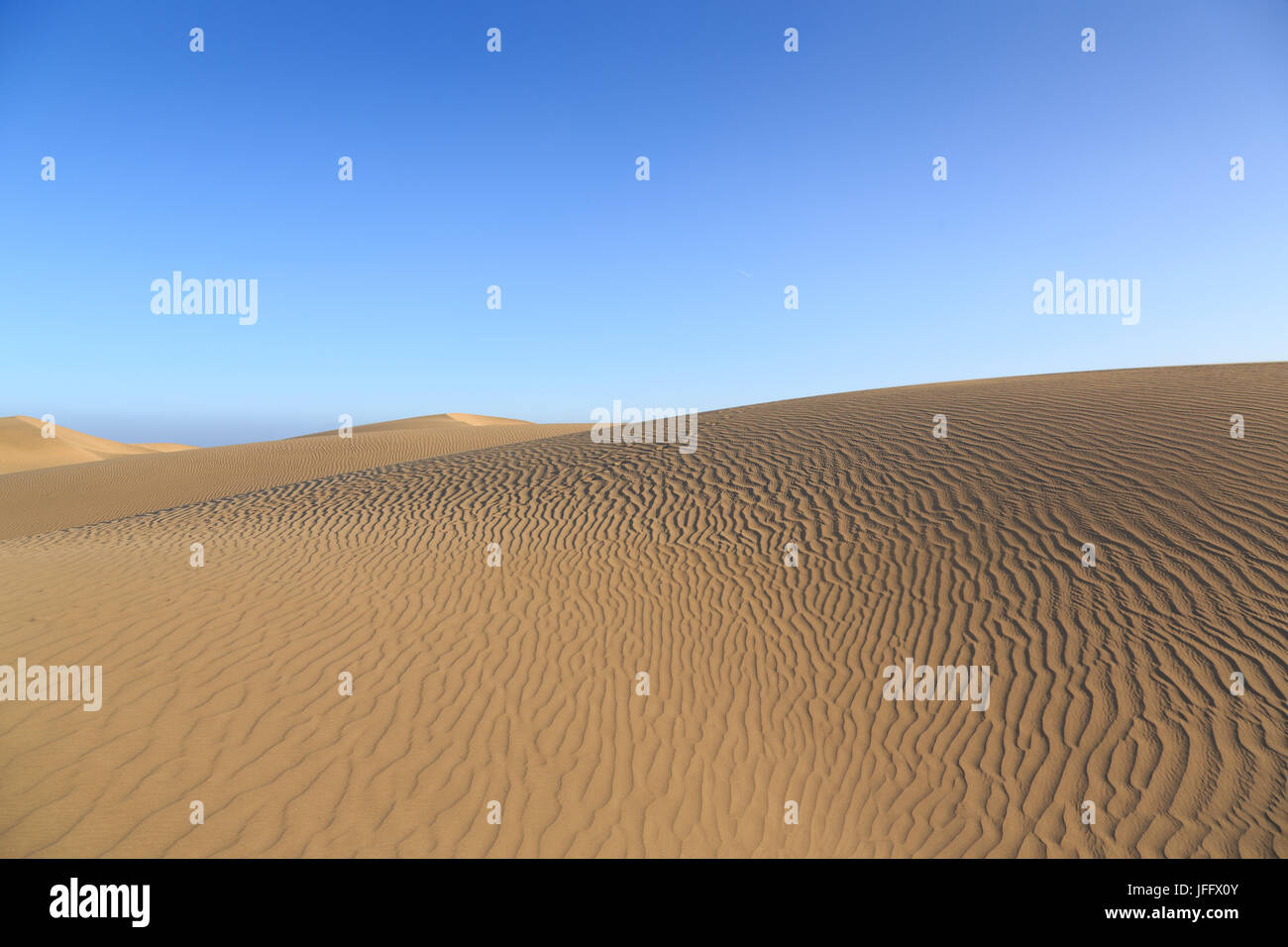 Sand waves wind sand patterns hi-res stock photography and images - Alamy