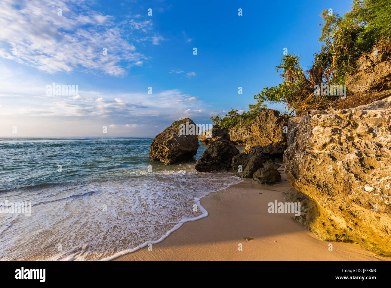 Padang padang beach bali hi-res stock photography and images - Alamy