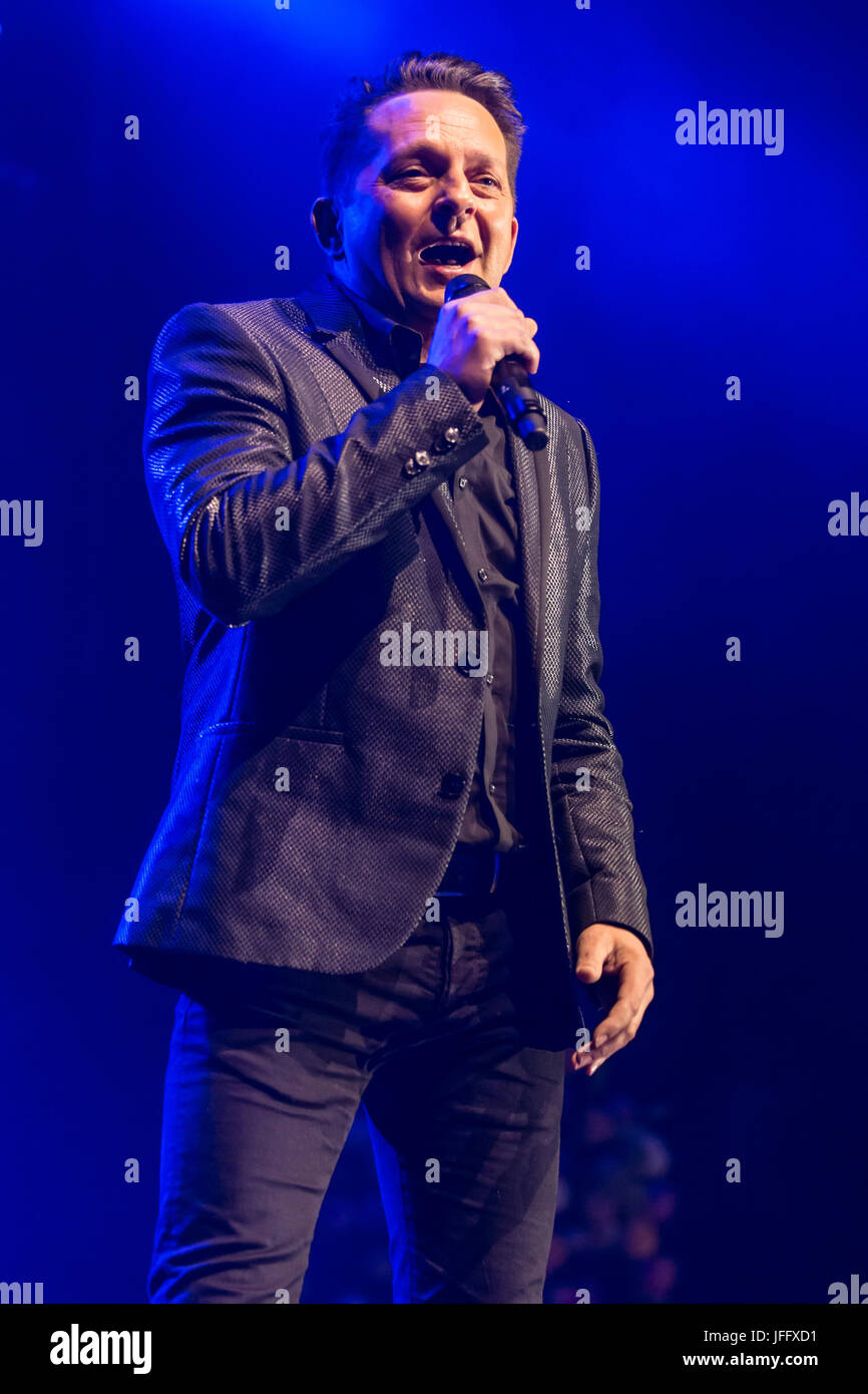 Schlager duo fantasy hi-res stock photography and images - Alamy