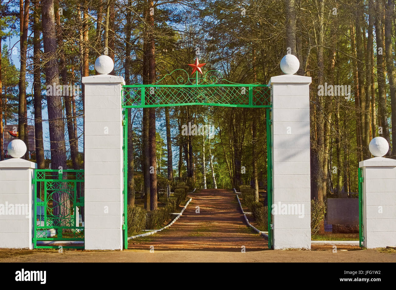 Fraternal cemetery hi-res stock photography and images - Alamy