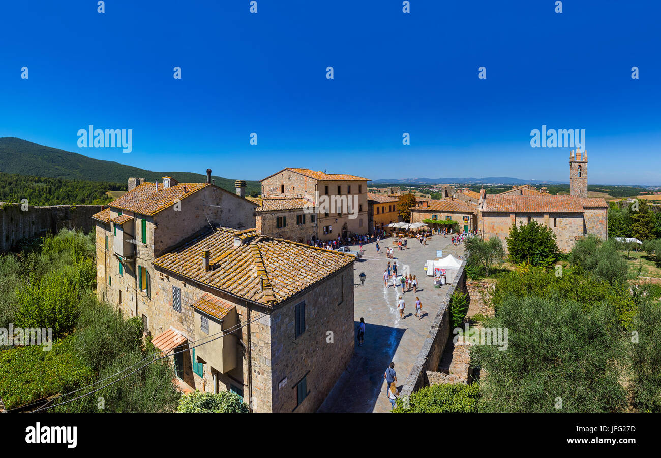 Monteriggioni fortified village hi-res stock photography and images - Alamy