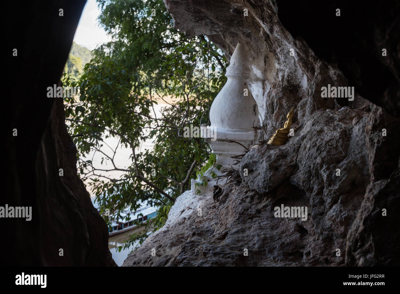 Pak Ou caves Stock Photo - Alamy